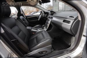 Volvo XC70 2014 Jelgava, ar dzinēja tilpumu 2.40 L un nobraukumu 297 tūkst. km par 12400 €, foto 24 vietnē AUTOMOTO.COM.LV