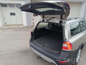 Volvo XC70 2014 in Riga, with an engine capacity of 2.00 L and mileage of 192 thousand km for 8150 €, photo 12 on AUTOMOTO.COM.LV