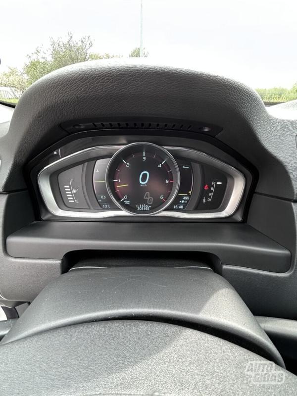 Volvo XC70 2014 in Klaipeda, with an engine capacity of 2.40 L and mileage of 308 thousand km for 9300 €, photo 10 on AUTOMOTO.COM.LV