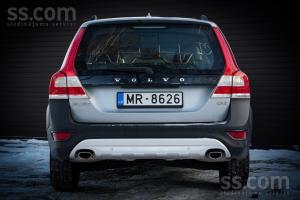 Volvo XC70 2015 in Riga, with an engine capacity of 2.00 L and mileage of 290 thousand km for 9390 €, photo 6 on AUTOMOTO.COM.LV