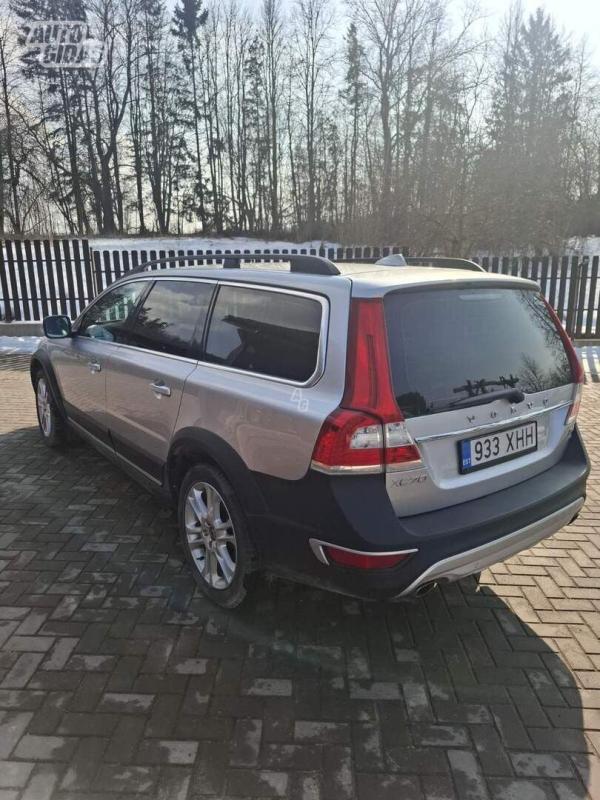 Volvo XC70 2015 Viļņa, ar dzinēja tilpumu 2.40 L un nobraukumu 335 tūkst. km par 8999 €, foto 2 vietnē AUTOMOTO.COM.LV