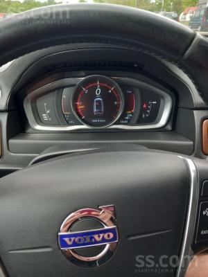 Volvo XC70 2015 Cēsis, ar dzinēja tilpumu 2.40 L un nobraukumu 262 tūkst. km par 12490 €, foto 3 vietnē AUTOMOTO.COM.LV