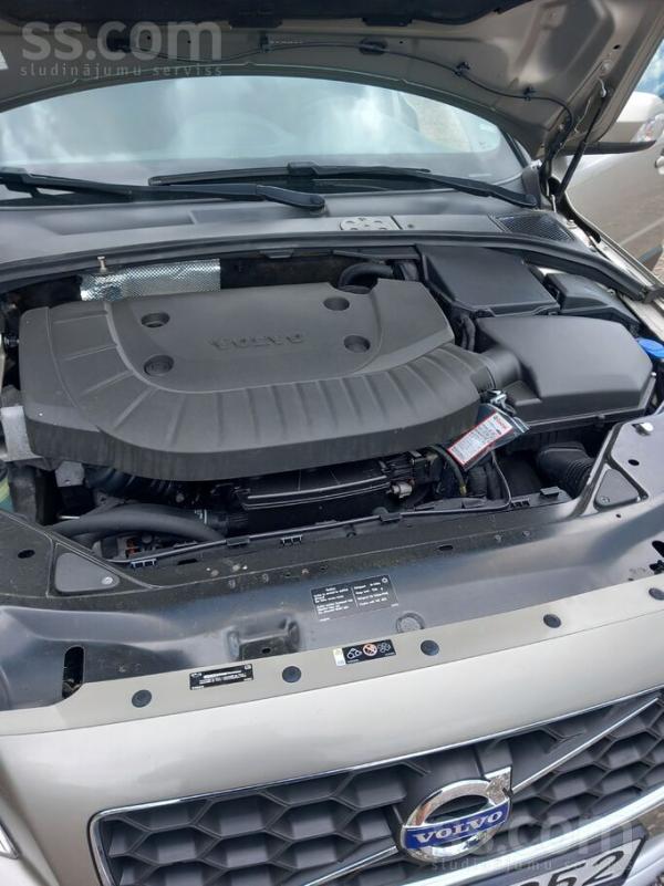 Volvo XC70 2015 Cēsis, ar dzinēja tilpumu 2.40 L un nobraukumu 262 tūkst. km par 12490 €, foto 5 vietnē AUTOMOTO.COM.LV