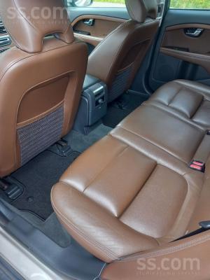 Volvo XC70 2015 Cēsis, ar dzinēja tilpumu 2.40 L un nobraukumu 262 tūkst. km par 12490 €, foto 8 vietnē AUTOMOTO.COM.LV
