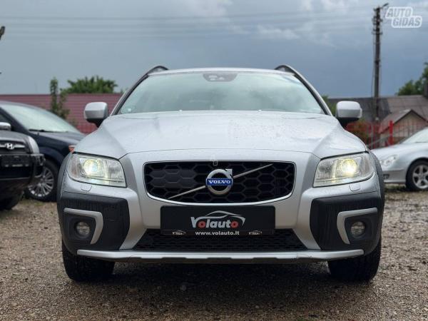 Volvo XC70 2015 in Pabrade, with an engine capacity of 2.40 L and mileage of 293 thousand km for 13500 €, photo 4 on AUTOMOTO.COM.LV