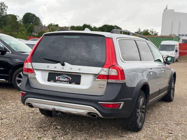 Volvo XC70 2015 in Pabrade, with an engine capacity of 2.40 L and mileage of 293 thousand km for 13500 €, photo 6 on AUTOMOTO.COM.LV