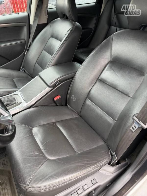 Volvo XC70 2015 in Pabrade, with an engine capacity of 2.40 L and mileage of 293 thousand km for 13500 €, photo 10 on AUTOMOTO.COM.LV