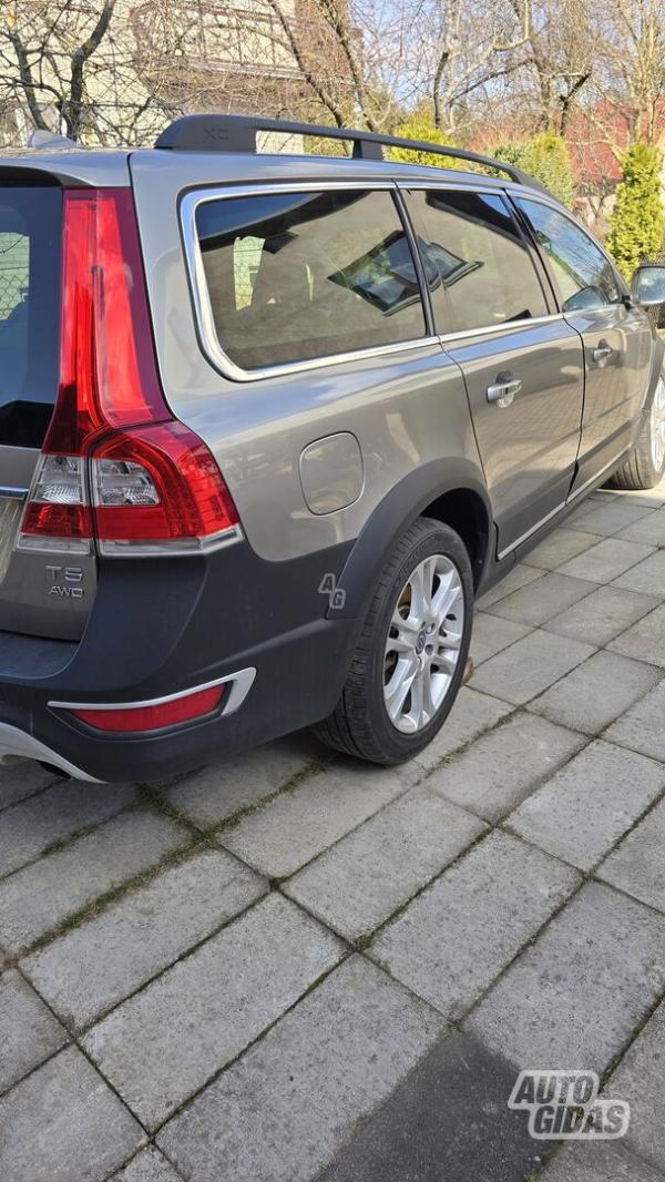 Volvo XC70 2016 Kauņa, ar dzinēja tilpumu 2.50 L un nobraukumu 58 tūkst. km par 4400 €, foto 5 vietnē AUTOMOTO.COM.LV