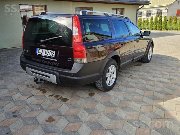 Violets Volvo XC70 2006 Talsi, ar dzinēja tilpumu 2.40 L un nobraukumu 345 tūkst. km par 4599 €, foto 4 vietnē AUTOMOTO.COM.LV