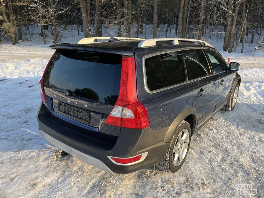 Violets Volvo XC70 2011 Prienai, ar dzinēja tilpumu 2.00 L un nobraukumu 280 tūkst. km par 6950 €, foto 5 vietnē AUTOMOTO.COM.LV
