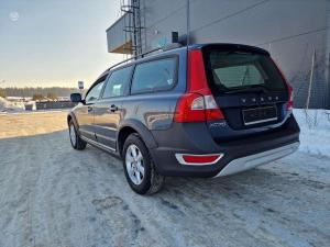 Violet Volvo XC70 2009 in Vilnius, with an engine capacity of 2.40 L and mileage of 259 thousand km for 6790 €, photo 10 on AUTOMOTO.COM.LV