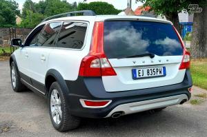 White Volvo XC70 2011 in Vilnius, with an engine capacity of 2.40 L and mileage of 373 thousand km for 6200 €, photo 6 on AUTOMOTO.COM.LV