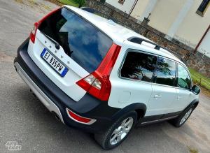 White Volvo XC70 2011 in Vilnius, with an engine capacity of 2.40 L and mileage of 373 thousand km for 6200 €, photo 14 on AUTOMOTO.COM.LV
