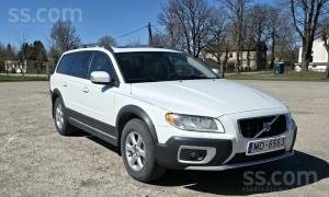 White Volvo XC70 2008 in Liepaja, with an engine capacity of 3.20 L and mileage of 219 thousand km for 4990 €, photo  on AUTOMOTO.COM.LV