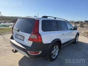 Balts Volvo XC70 2008 Jelgava, ar dzinēja tilpumu 2.40 L un nobraukumu 228 tūkst. km par 5100 €, foto 7 vietnē AUTOMOTO.COM.LV