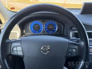 Balts Volvo XC70 2008 Jelgava, ar dzinēja tilpumu 2.40 L un nobraukumu 228 tūkst. km par 5100 €, foto 19 vietnē AUTOMOTO.COM.LV
