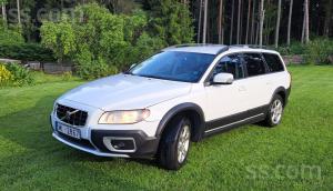 White Volvo XC70 2009 in Valka, with an engine capacity of 2.40 L and mileage of 405 thousand km for 4600 €, photo  on AUTOMOTO.COM.LV