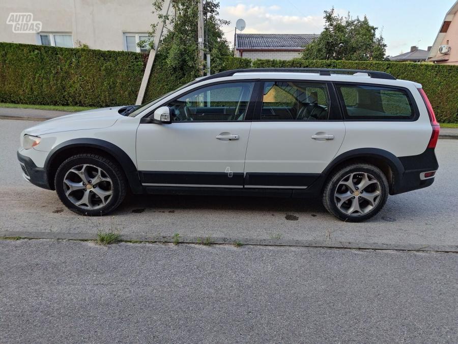 Balts Volvo XC70 2009 Kauņa, ar dzinēja tilpumu 3.20 L un nobraukumu 248 tūkst. km par 3100 €, foto 9 vietnē AUTOMOTO.COM.LV