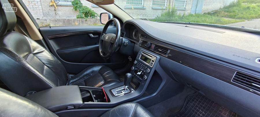 Balts Volvo XC70 2009 Kauņa, ar dzinēja tilpumu 3.20 L un nobraukumu 248 tūkst. km par 3100 €, foto 10 vietnē AUTOMOTO.COM.LV