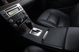 Balts Volvo XC70 2010 Jelgava, ar dzinēja tilpumu 2.40 L un nobraukumu 342 tūkst. km par 6500 €, foto 19 vietnē AUTOMOTO.COM.LV