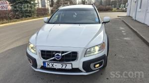 White Volvo XC70 2011 in Jelgava, with an engine capacity of 2.00 L and mileage of 260 thousand km for 7750 €, photo  on AUTOMOTO.COM.LV