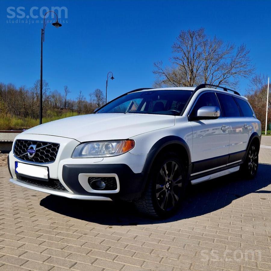 Balts Volvo XC70 2011 Bauska, ar dzinēja tilpumu 2.40 L un nobraukumu 480 tūkst. km par 7000 €, foto 6 vietnē AUTOMOTO.COM.LV