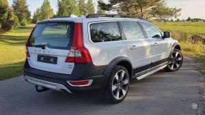 Balts Volvo XC70 2011 Panevēža, ar dzinēja tilpumu 2.40 L un nobraukumu 400 tūkst. km par 7450 €, foto 3 vietnē AUTOMOTO.COM.LV