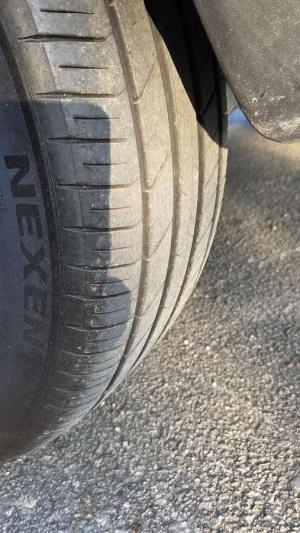 Balts Volvo XC70 2011 Panevēža, ar dzinēja tilpumu 2.40 L un nobraukumu 400 tūkst. km par 7450 €, foto 34 vietnē AUTOMOTO.COM.LV