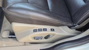 Balts Volvo XC70 2011 Panevēža, ar dzinēja tilpumu 2.40 L un nobraukumu 400 tūkst. km par 7450 €, foto 35 vietnē AUTOMOTO.COM.LV
