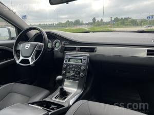 Balts Volvo XC70 2011 Rēzekne, ar dzinēja tilpumu 2.40 L un nobraukumu 334 tūkst. km par 7850 €, foto 10 vietnē AUTOMOTO.COM.LV