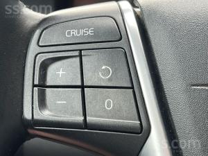 Balts Volvo XC70 2011 Rēzekne, ar dzinēja tilpumu 2.40 L un nobraukumu 334 tūkst. km par 7850 €, foto 21 vietnē AUTOMOTO.COM.LV