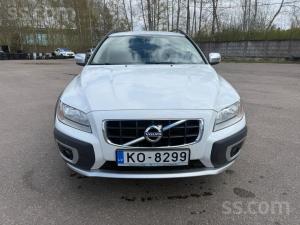 Balts Volvo XC70 2012 Rīga, ar dzinēja tilpumu 2.00 L un nobraukumu 310 tūkst. km par 6950 €, foto 6 vietnē AUTOMOTO.COM.LV