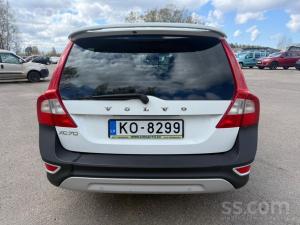 Balts Volvo XC70 2012 Rīga, ar dzinēja tilpumu 2.00 L un nobraukumu 310 tūkst. km par 6950 €, foto 7 vietnē AUTOMOTO.COM.LV