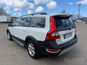 Balts Volvo XC70 2012 Rīga, ar dzinēja tilpumu 2.00 L un nobraukumu 310 tūkst. km par 6950 €, foto 8 vietnē AUTOMOTO.COM.LV