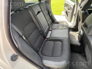 White Volvo XC70 2012 in Ventspils, with an engine capacity of 2.40 L and mileage of 500 thousand km for 9900 €, photo 14 on AUTOMOTO.COM.LV