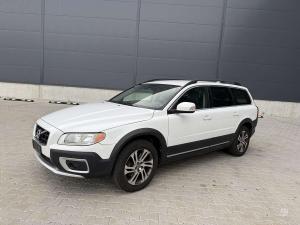 Balts Volvo XC70 2012 Šauļi, ar dzinēja tilpumu 1.98 L un nobraukumu 306 tūkst. km par 7200 €, foto  vietnē AUTOMOTO.COM.LV