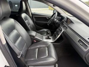 Balts Volvo XC70 2012 Šauļi, ar dzinēja tilpumu 1.98 L un nobraukumu 306 tūkst. km par 7200 €, foto 11 vietnē AUTOMOTO.COM.LV