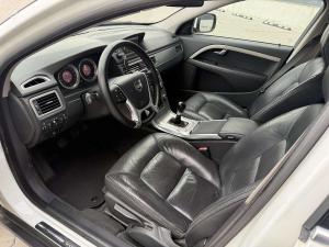Balts Volvo XC70 2012 Šauļi, ar dzinēja tilpumu 1.98 L un nobraukumu 306 tūkst. km par 7200 €, foto 13 vietnē AUTOMOTO.COM.LV