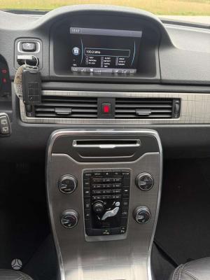 Balts Volvo XC70 2012 Šauļi, ar dzinēja tilpumu 1.98 L un nobraukumu 306 tūkst. km par 7200 €, foto 19 vietnē AUTOMOTO.COM.LV