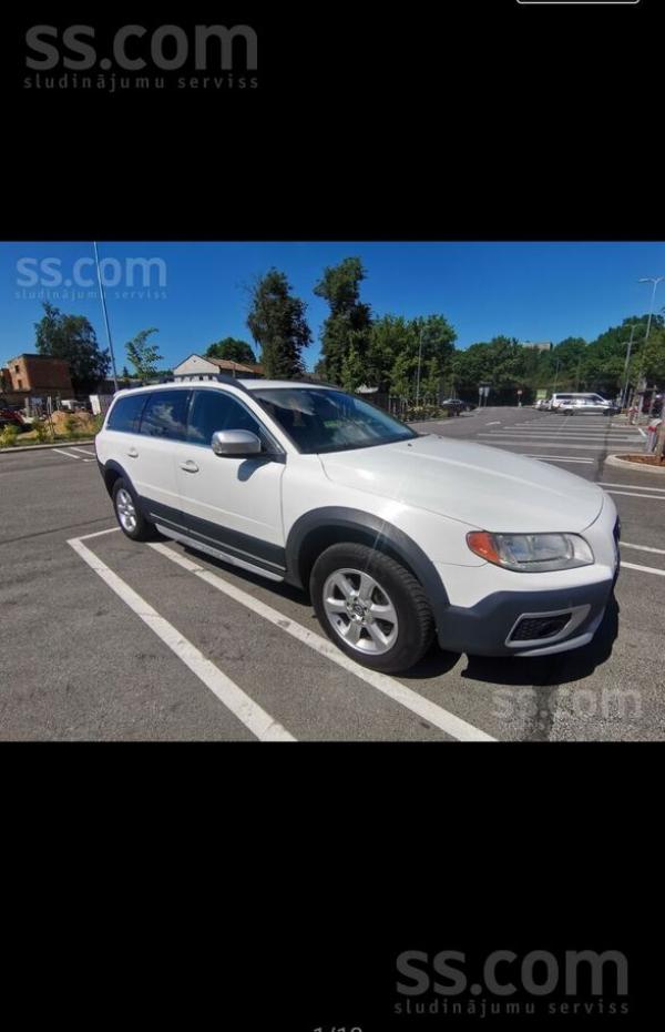 Balts Volvo XC70 2012 Rīga, ar dzinēja tilpumu 2.00 L un nobraukumu 319 tūkst. km par 7000 €, foto 1 vietnē AUTOMOTO.COM.LV