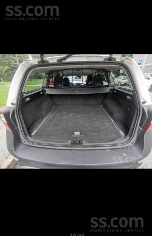 White Volvo XC70 2012 in Riga, with an engine capacity of 2.00 L and mileage of 319 thousand km for 7000 €, photo 11 on AUTOMOTO.COM.LV