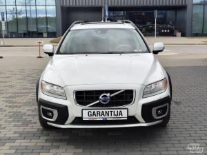 Balts Volvo XC70 2013 Šauļi, ar dzinēja tilpumu 3.20 L un nobraukumu 0 tūkst. km par 8000 €, foto 3 vietnē AUTOMOTO.COM.LV