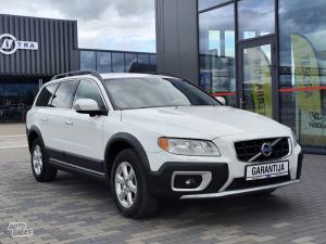 Balts Volvo XC70 2013 Šauļi, ar dzinēja tilpumu 3.20 L un nobraukumu 0 tūkst. km par 8000 €, foto 4 vietnē AUTOMOTO.COM.LV