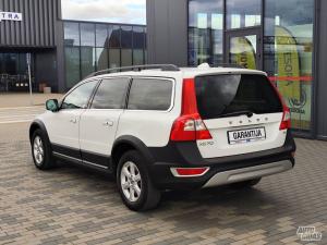 Balts Volvo XC70 2013 Šauļi, ar dzinēja tilpumu 3.20 L un nobraukumu 0 tūkst. km par 8000 €, foto 6 vietnē AUTOMOTO.COM.LV