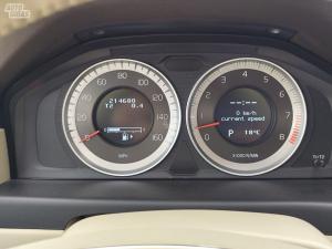 Balts Volvo XC70 2013 Šauļi, ar dzinēja tilpumu 3.20 L un nobraukumu 0 tūkst. km par 8000 €, foto 12 vietnē AUTOMOTO.COM.LV