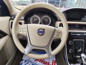 Balts Volvo XC70 2013 Šauļi, ar dzinēja tilpumu 3.20 L un nobraukumu 0 tūkst. km par 8000 €, foto 13 vietnē AUTOMOTO.COM.LV