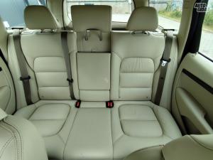 Balts Volvo XC70 2013 Šauļi, ar dzinēja tilpumu 3.20 L un nobraukumu 0 tūkst. km par 8000 €, foto 22 vietnē AUTOMOTO.COM.LV