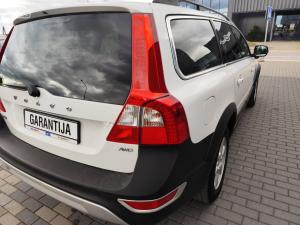 Balts Volvo XC70 2013 Šauļi, ar dzinēja tilpumu 3.20 L un nobraukumu 0 tūkst. km par 8000 €, foto 27 vietnē AUTOMOTO.COM.LV