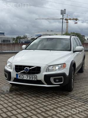 Balts Volvo XC70 2013 Rīga, ar dzinēja tilpumu 2.40 L un nobraukumu 250 tūkst. km par 11900 €, foto 4 vietnē AUTOMOTO.COM.LV