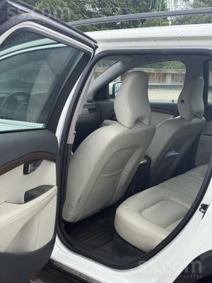 Balts Volvo XC70 2013 Rīga, ar dzinēja tilpumu 2.40 L un nobraukumu 250 tūkst. km par 11900 €, foto 12 vietnē AUTOMOTO.COM.LV